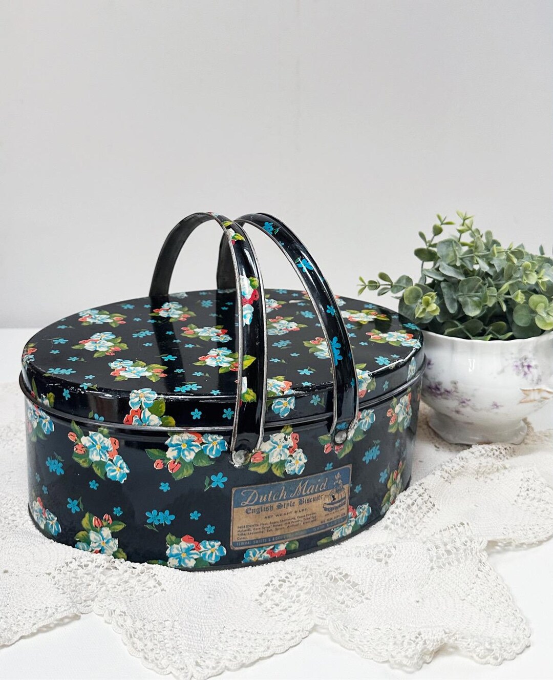 Adorable Vintage Floral 1940s Tin Lithographed Sewing Tin Original ...