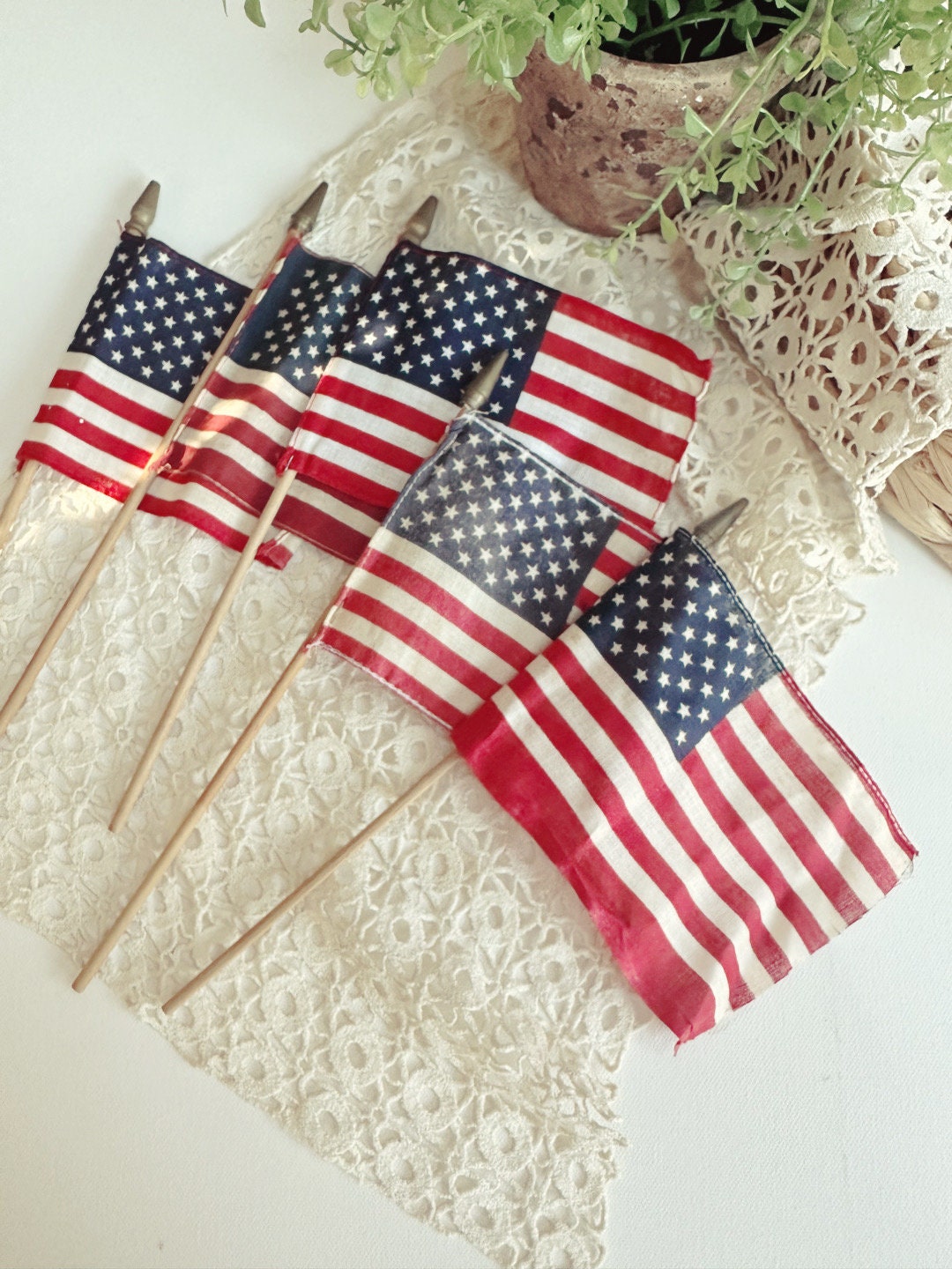 5 Vintage American Flag PARADE FLAGS a Fabulous Bit of 1950s Vintage ...