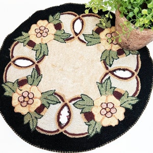 Vintage 1940s Needle Punch Needlepoint Candle Mat Table Mat Exquisite ...