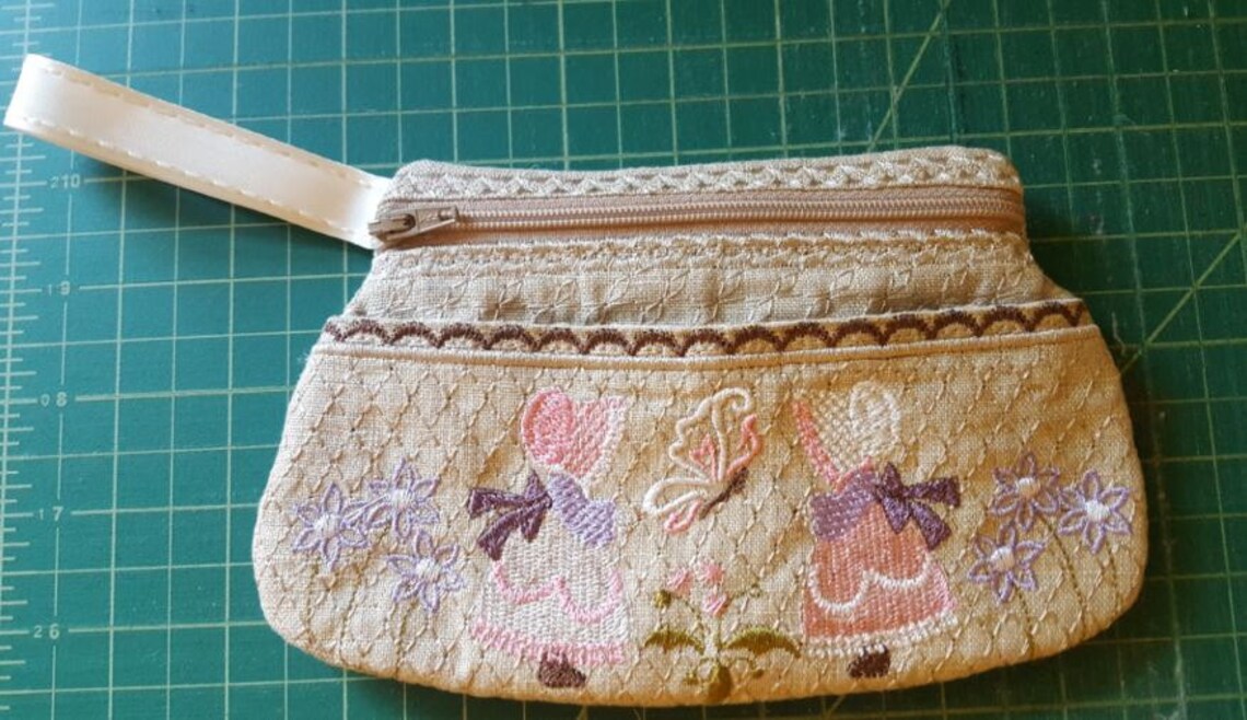 Pouch With a Pocket Embroidery Design/ in the Hoop Embroidery | Etsy