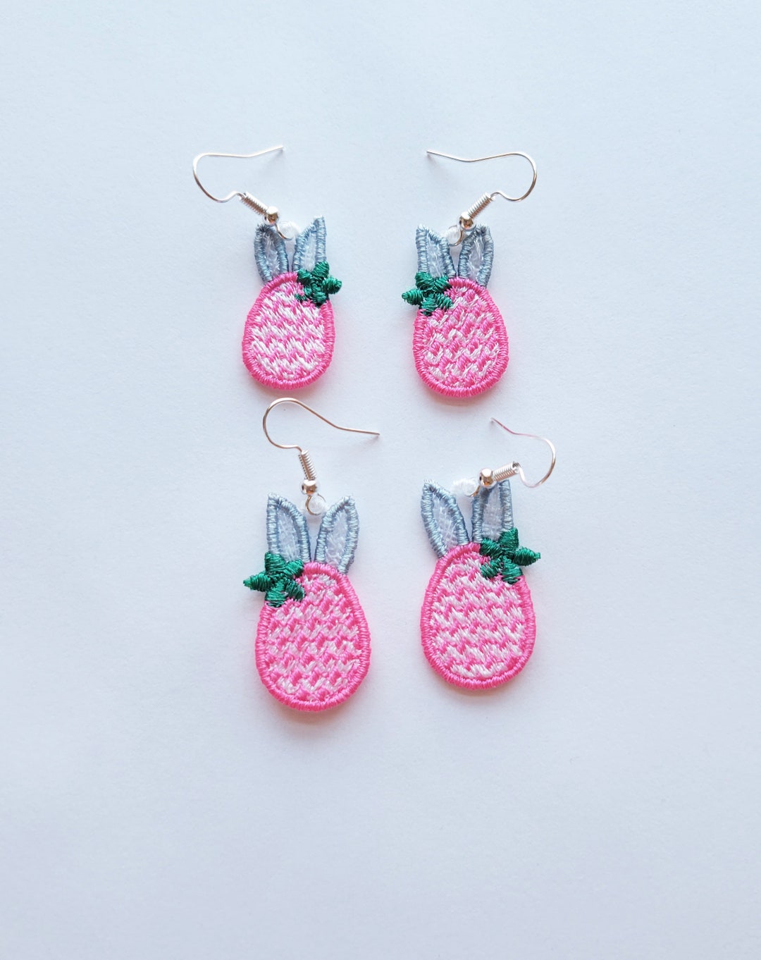 Egg With Bunny Ears FSL Earrings / Embroidery Design / Earrings DIY ...