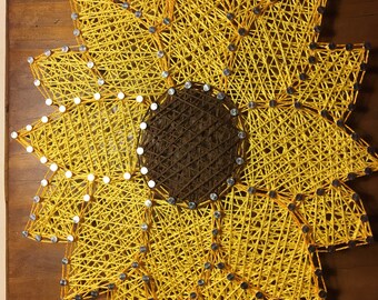 Sunflower string art | Etsy