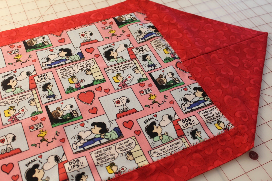 Snoopy, Peanuts, Charlie Brown, Valentine's Day, Table Runner 42 Long ...