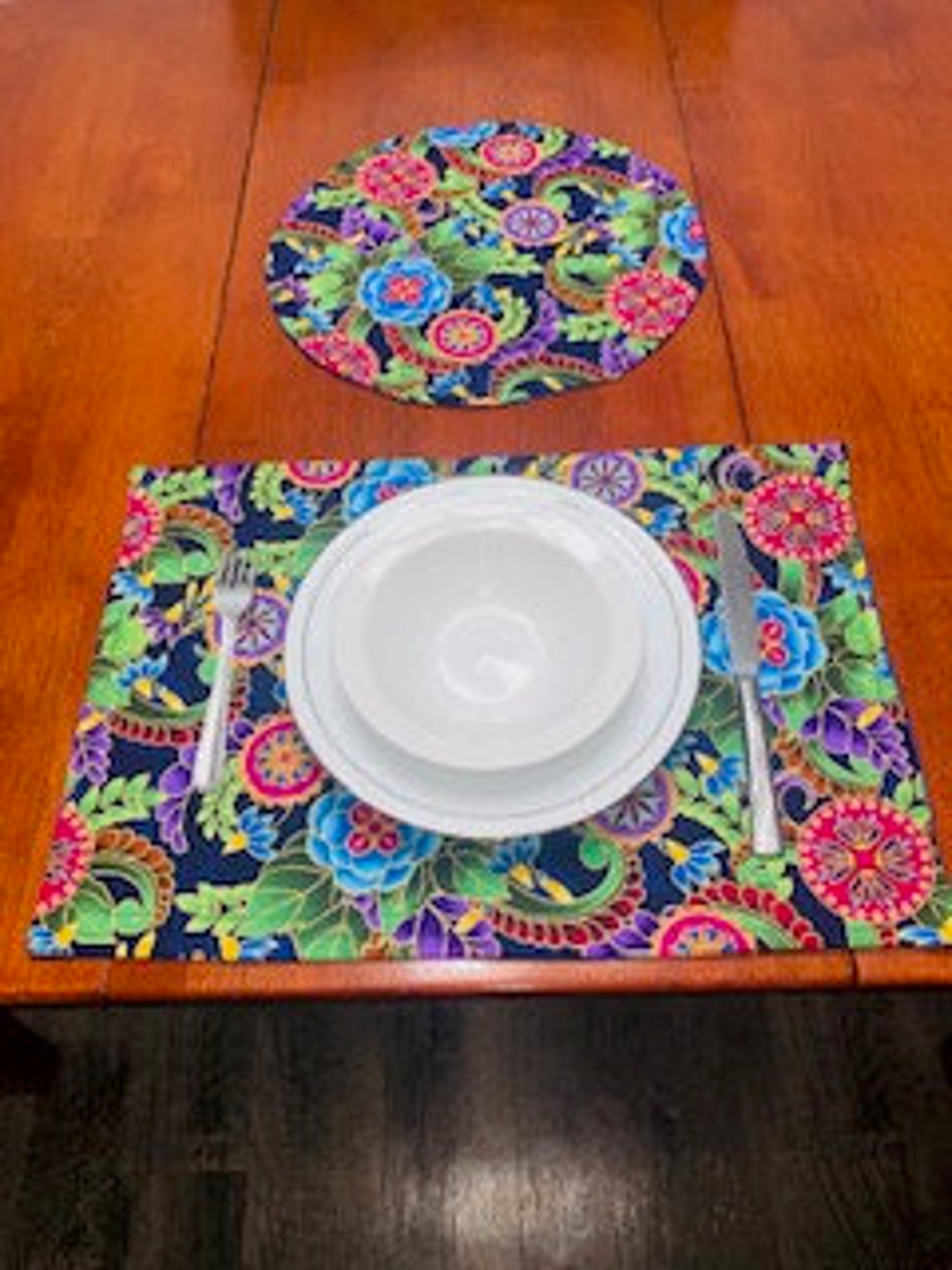 Bright Cotton Fabric Placemats and Center Piece Mat Embellished With ...