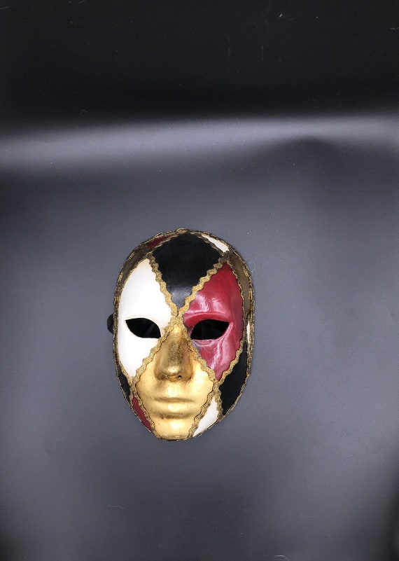 Italian Cultural Masks