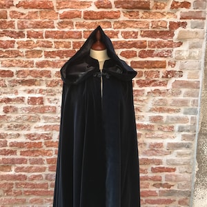 Mantello in Velluto Nero,mantello per Donna Con Cappuccio - Etsy