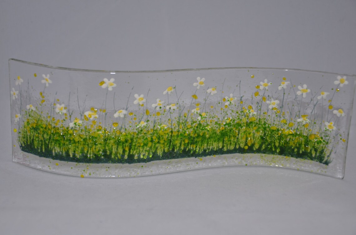 Handcrafted Fused Glass Art - Daisy Wave - Etsy