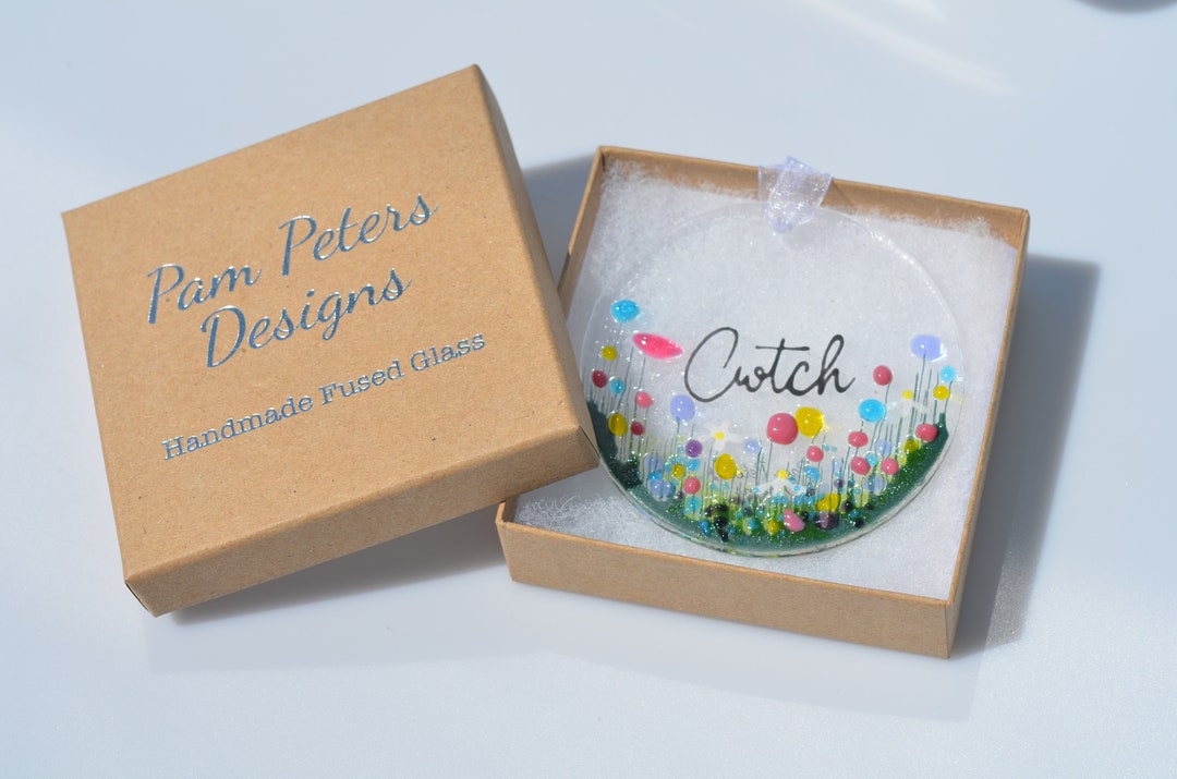Cwtch (welsh for Hug) Wildflower Fused Glass Suncatcher Hanging ...