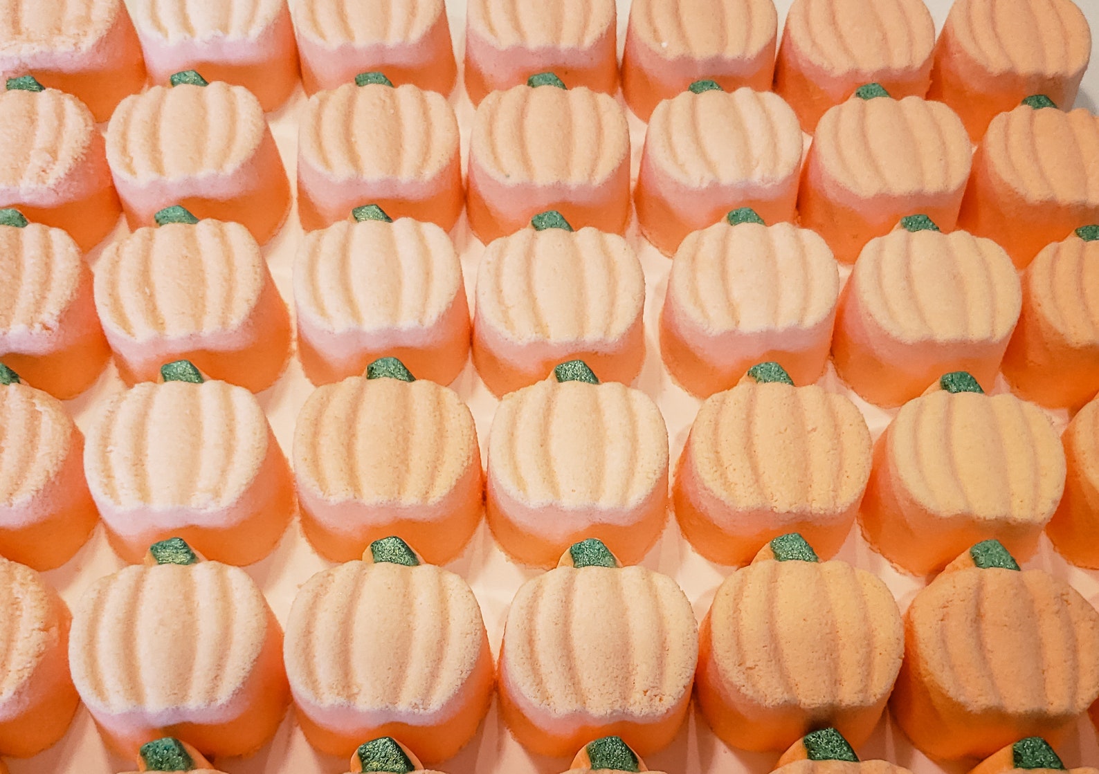 Mini Pumpkin Bath Bombspumpkin Bath Bombshalloween Bath - Etsy