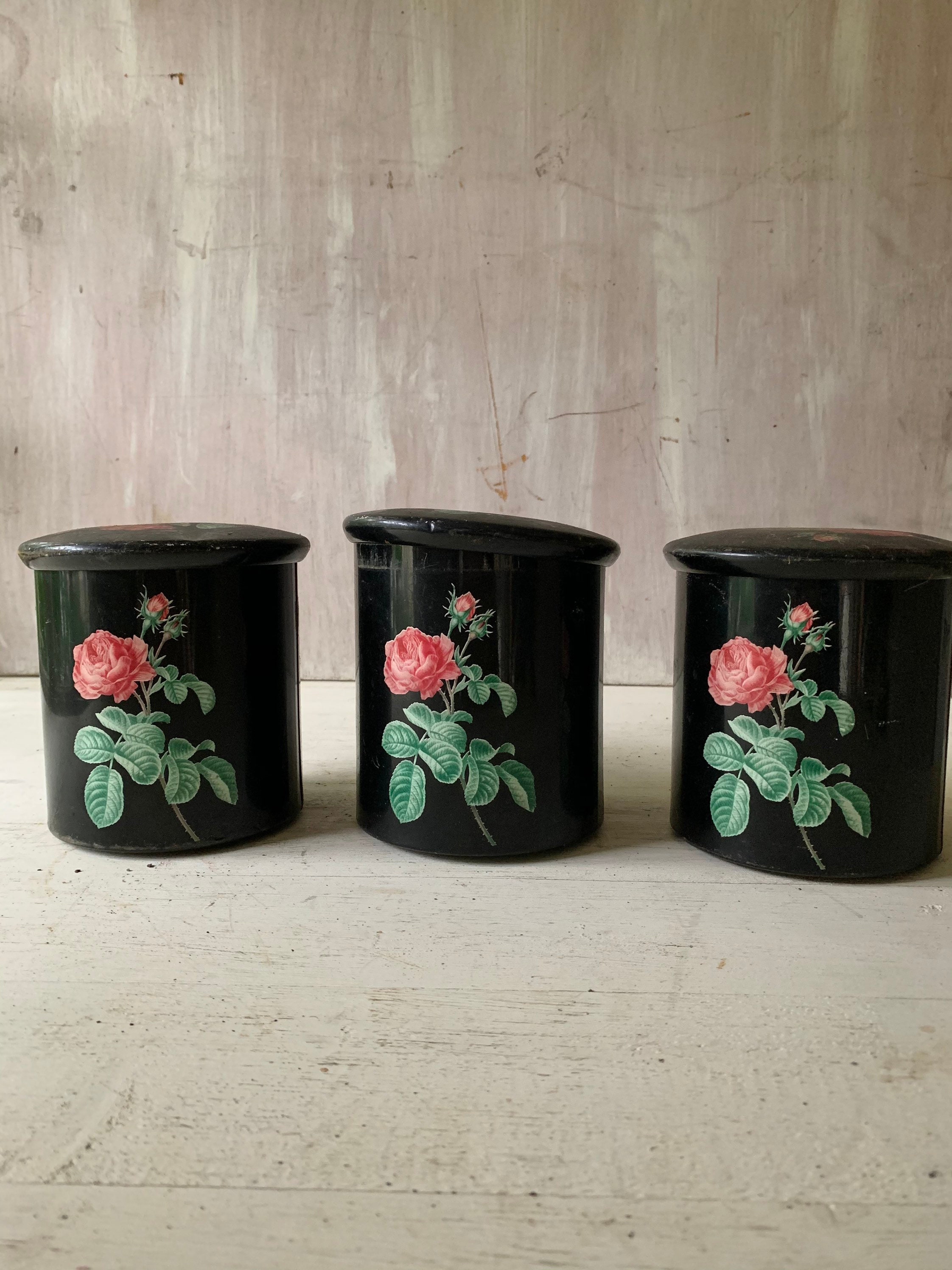 Assorted Retro Tins - Etsy