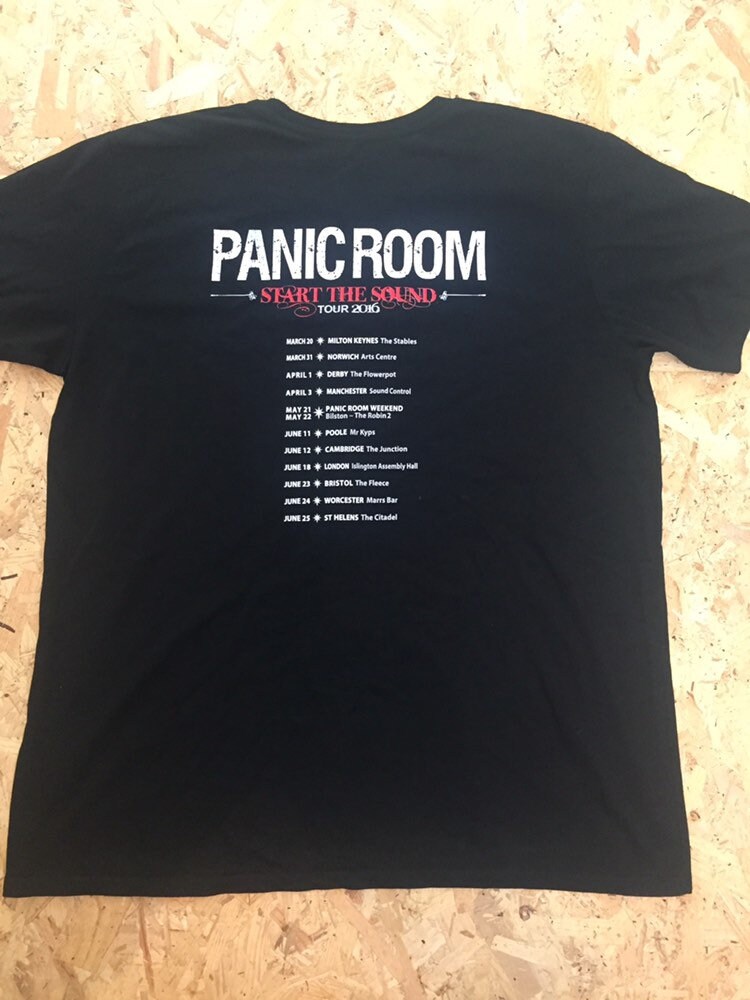 Panic Room Tour 2017 Vtg Music Merch Band T Shirt Rock Punk Size XL - Etsy
