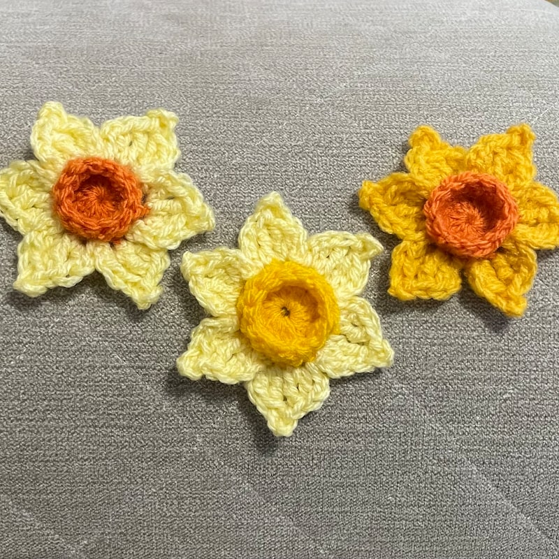 Daffodil Dog Accessories - Etsy UK