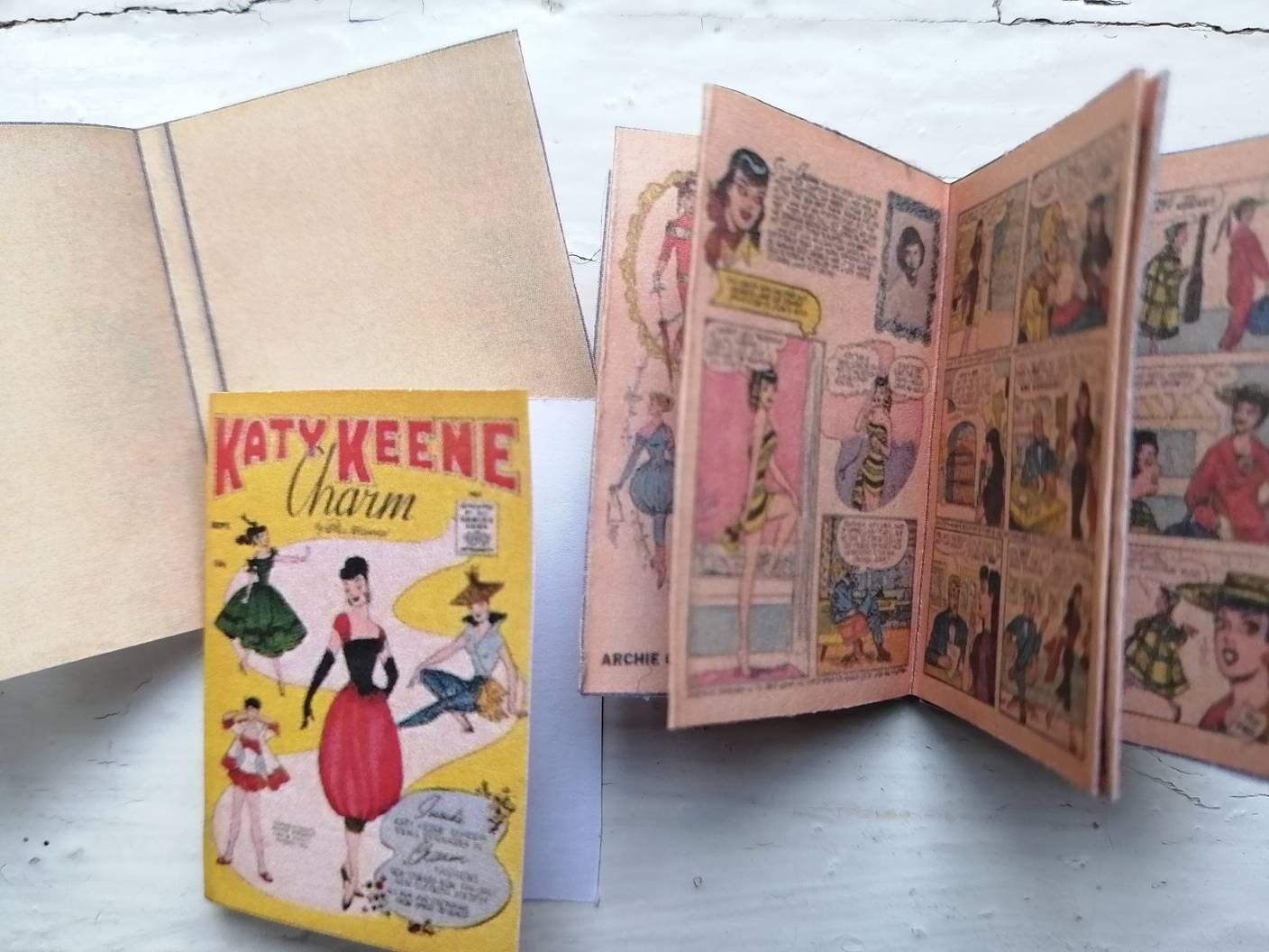 Miniature Printable PDF 1/12 Instant Download Mini Comics - Etsy