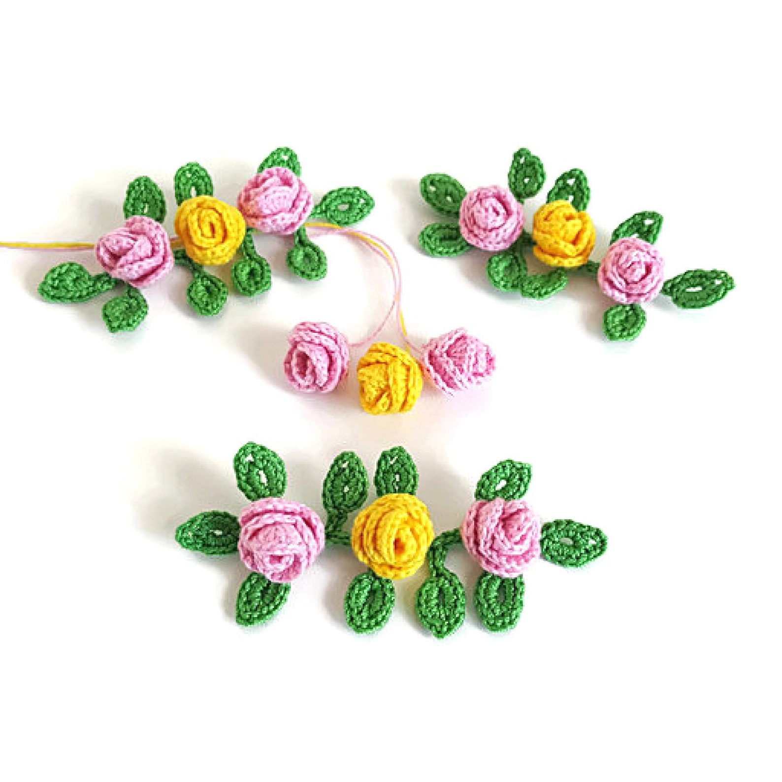 Mini Crochet Roses Appliques With Leaves 3pcs Crocheted Flowers Mini ...