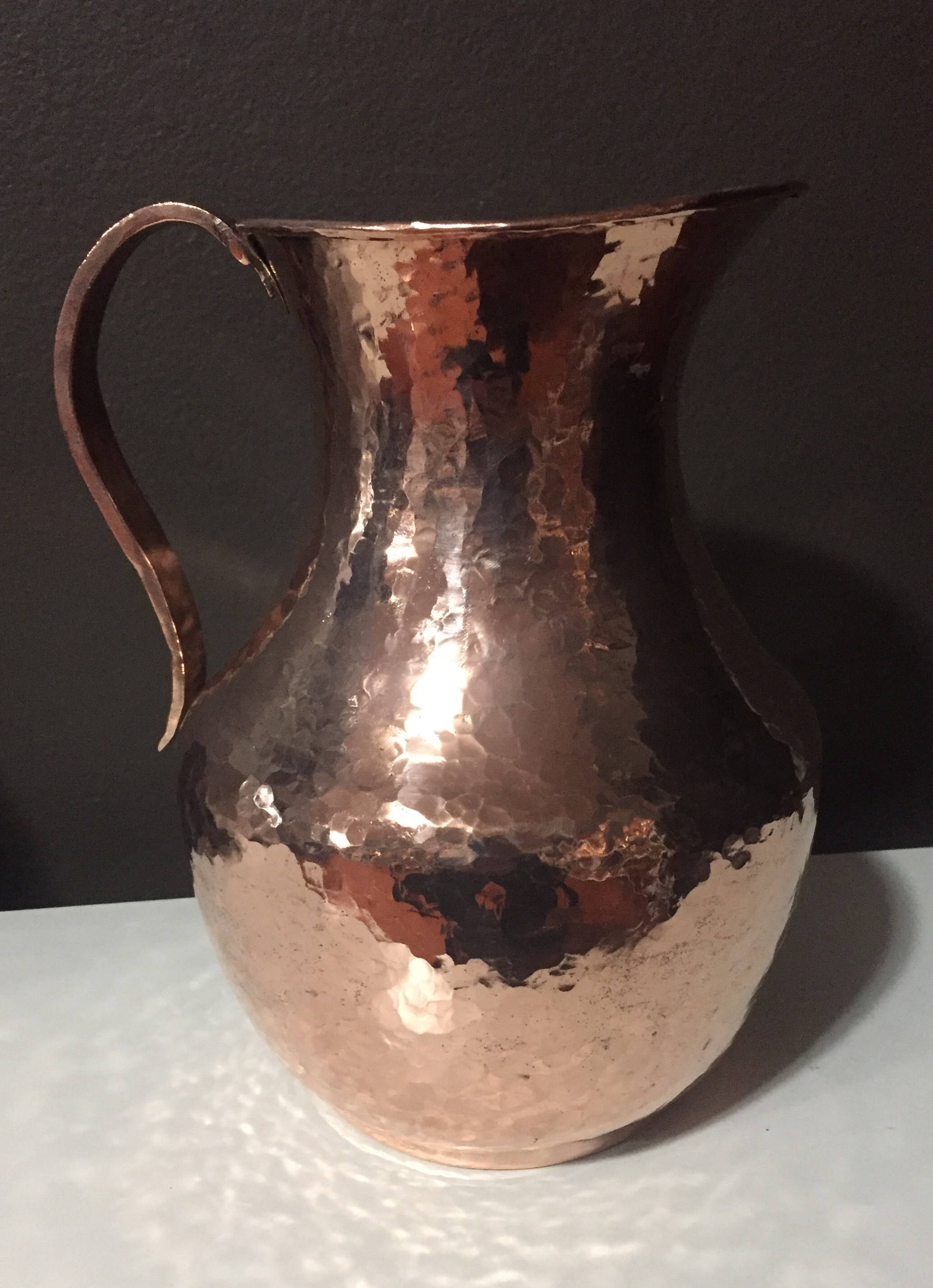 Pure Hammered Copper Pitcher - 2.5 Liters, 100% pure copper