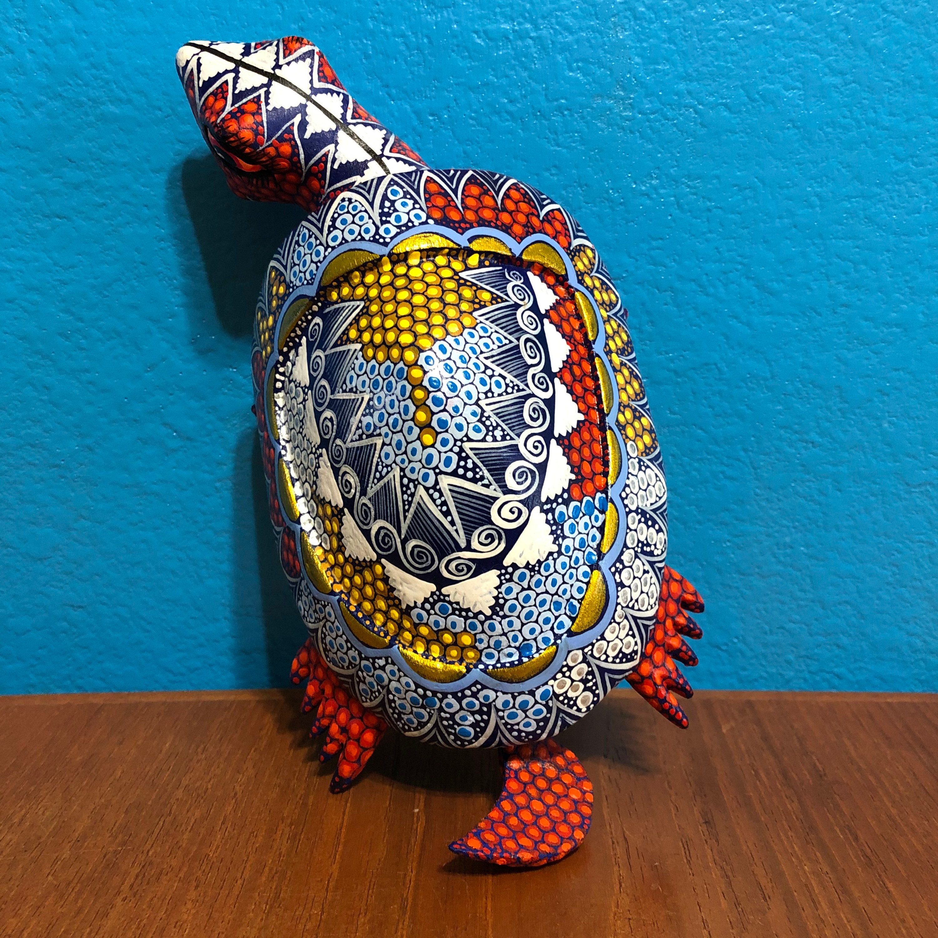 Alebrije Red and Blue Turtle Wood Carving by Roberto and Esperanza ...
