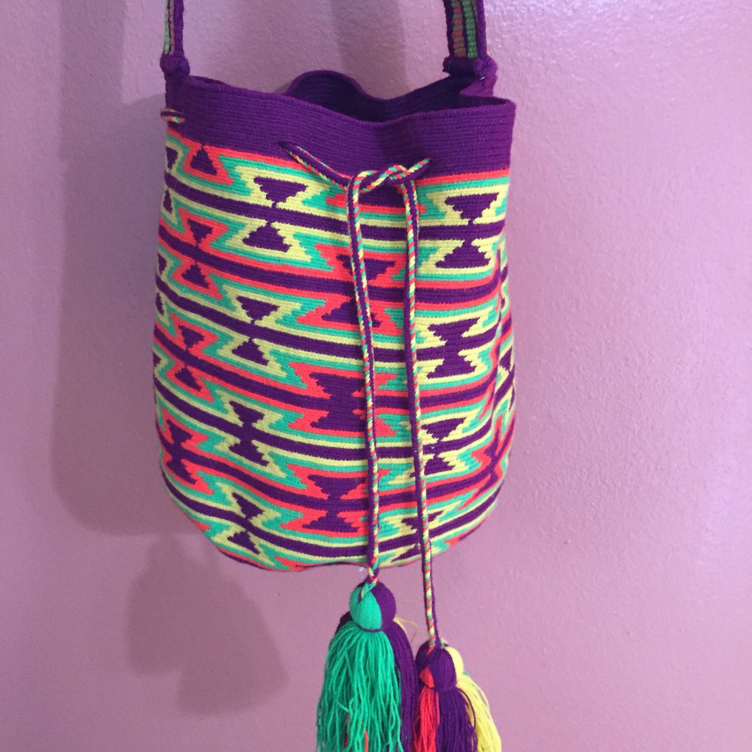 Authentic Wayuú Single Thread Mochila Bag from Colombia