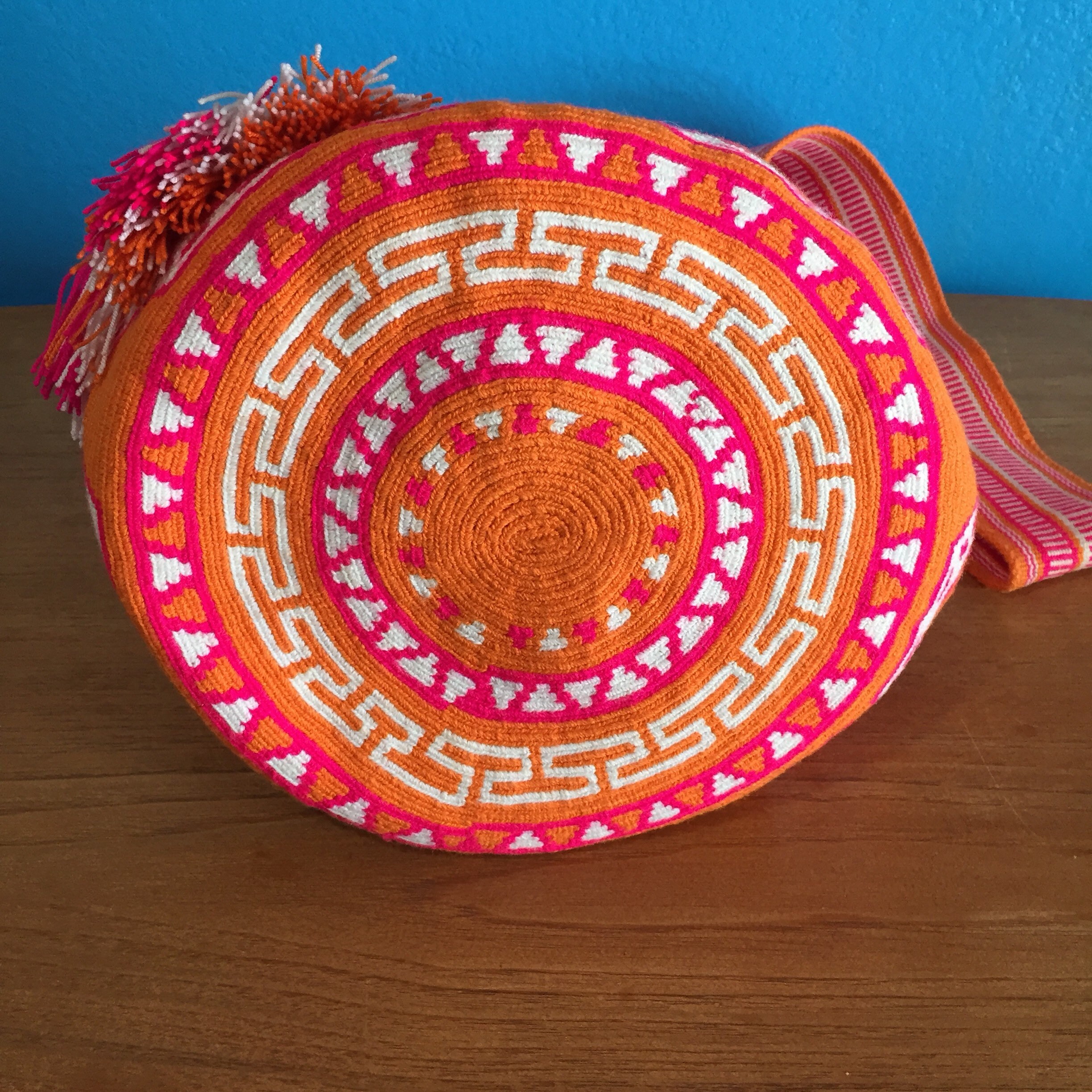 Authentic Wayuú Single Thread Mochila Bag from Colombia