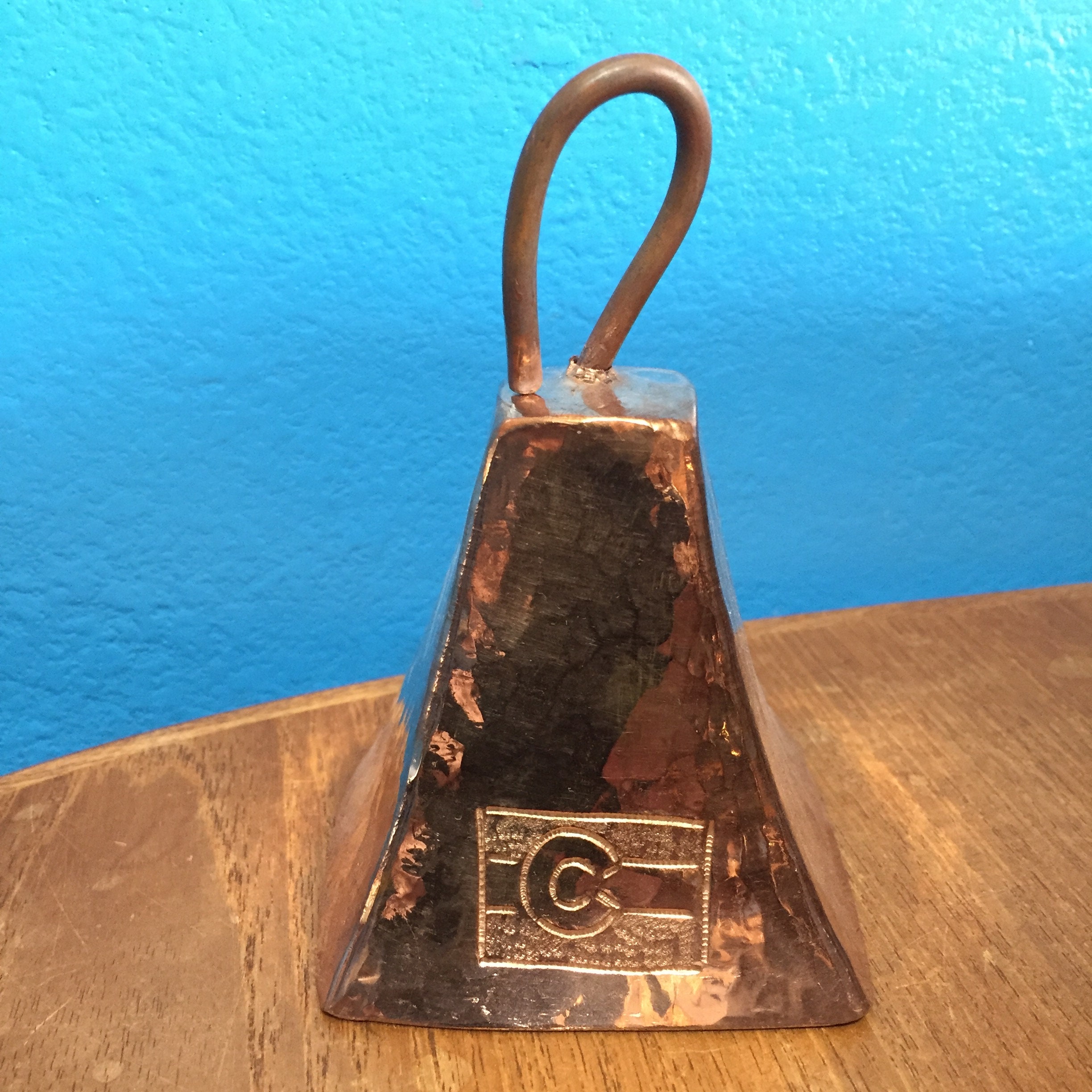 Pure Hammered Copper Cowbell with Colorado Flag engraving (5)