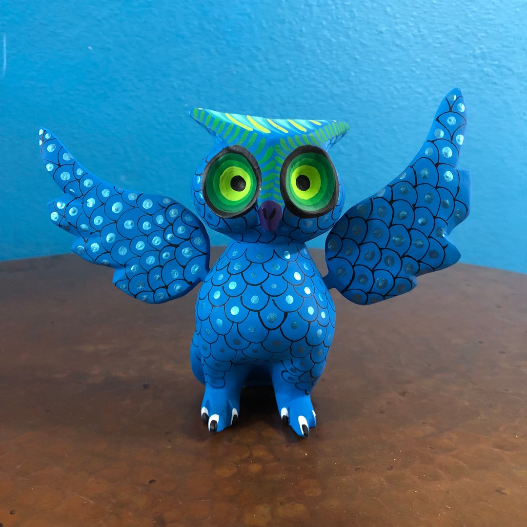 Hand Carved Wood Alebrije Owl by Zeny Fuentes and Reyna Pina - Etsy