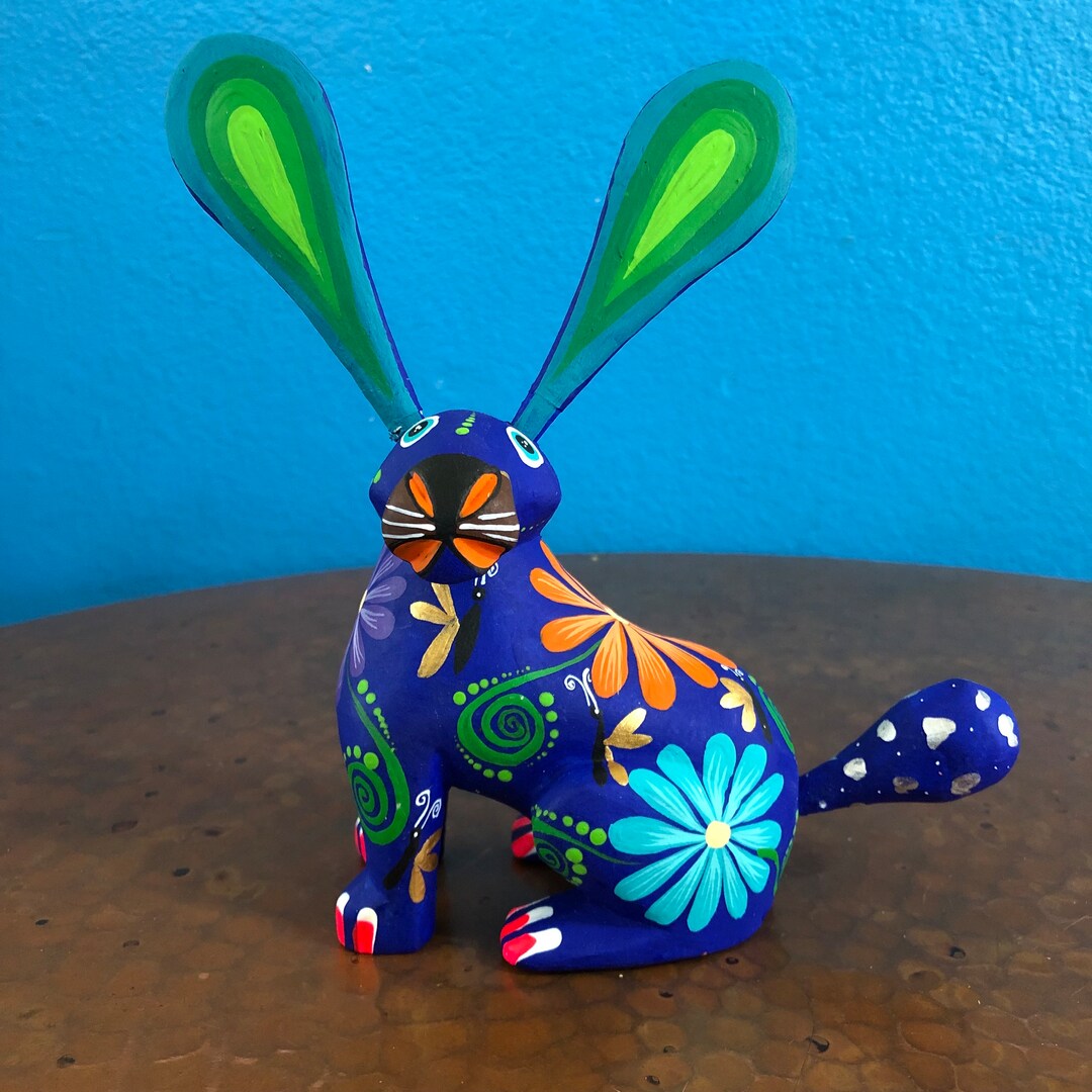 Alebrije Rabbit Handcrafted Wood Carving by Zeny Fuentes & Reyna Piña ...