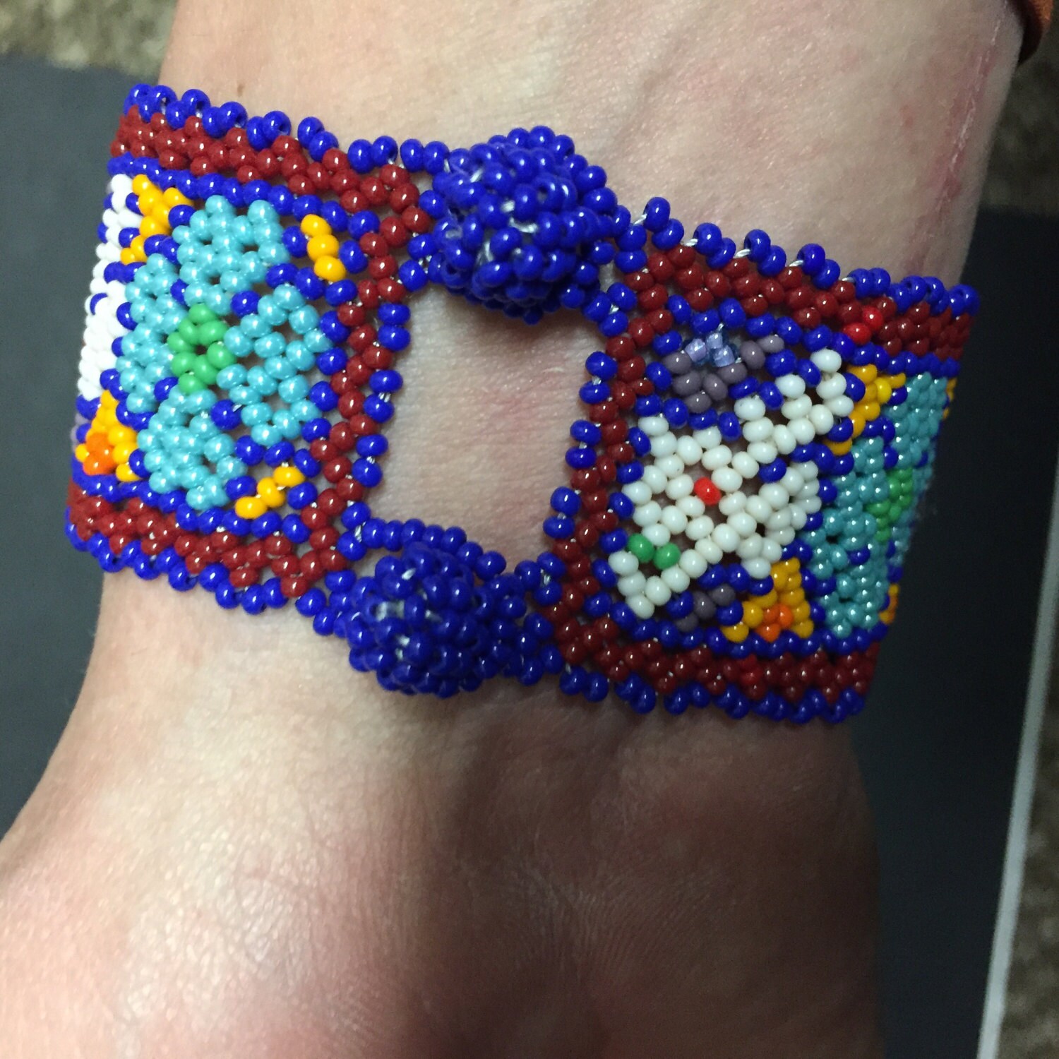 Huichol Beaded Bracelet w/ intricate deer and peyote designs (6 3/4 ...