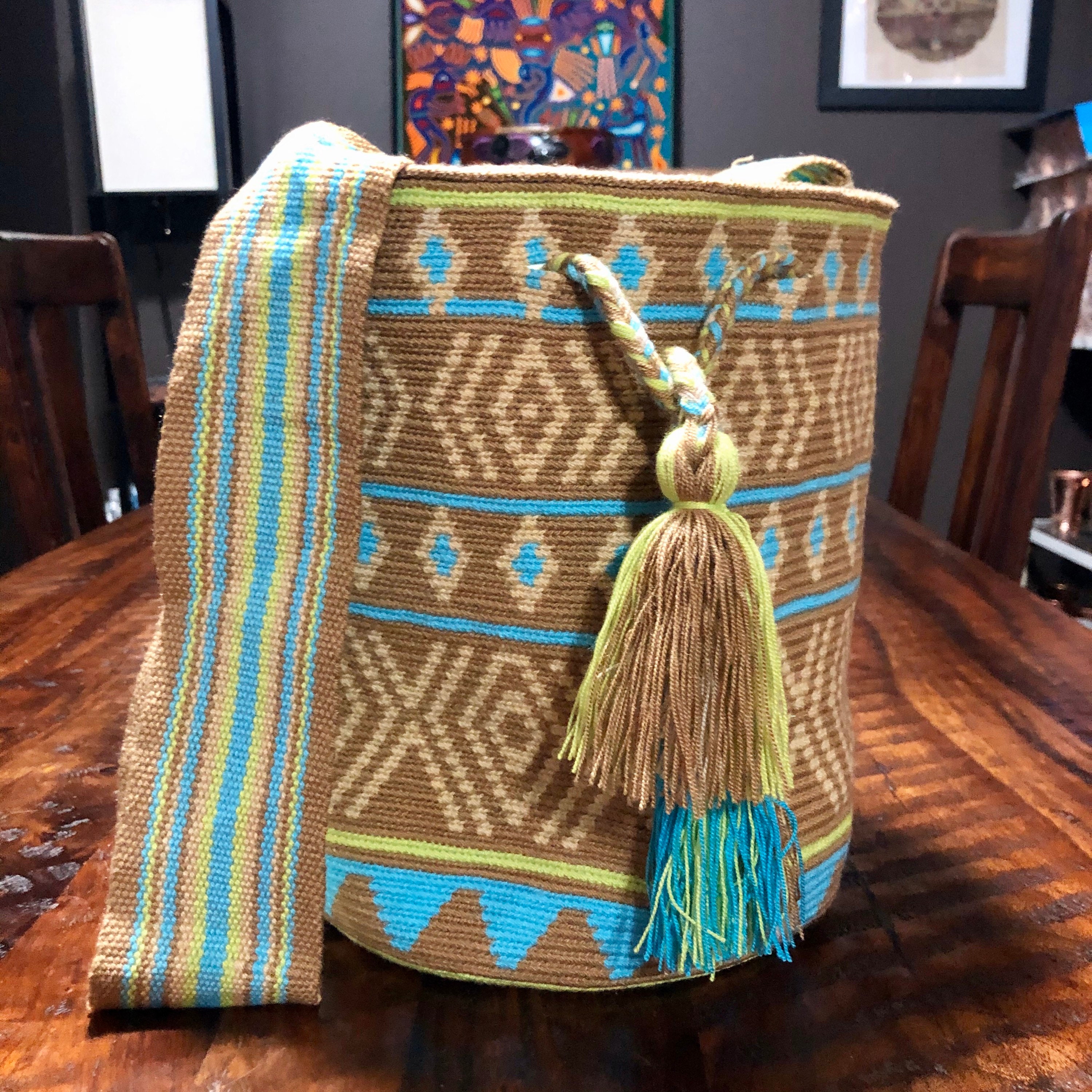 Authentic Wayuú Double Thread Mochila Bag from Colombia