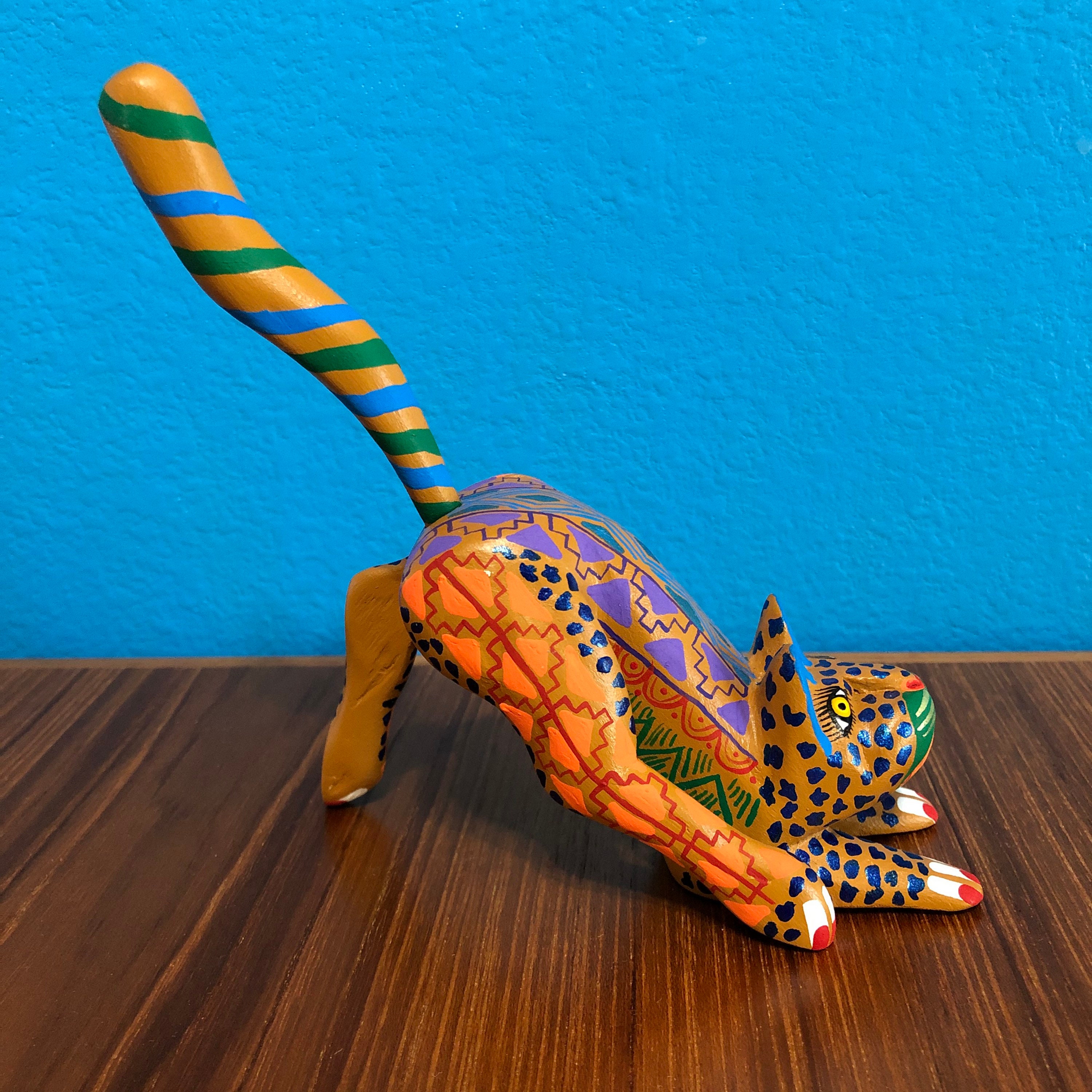 Alebrije Cat Handcrafted Wood Carving by Zeny Fuentes & Reyna Piña from ...