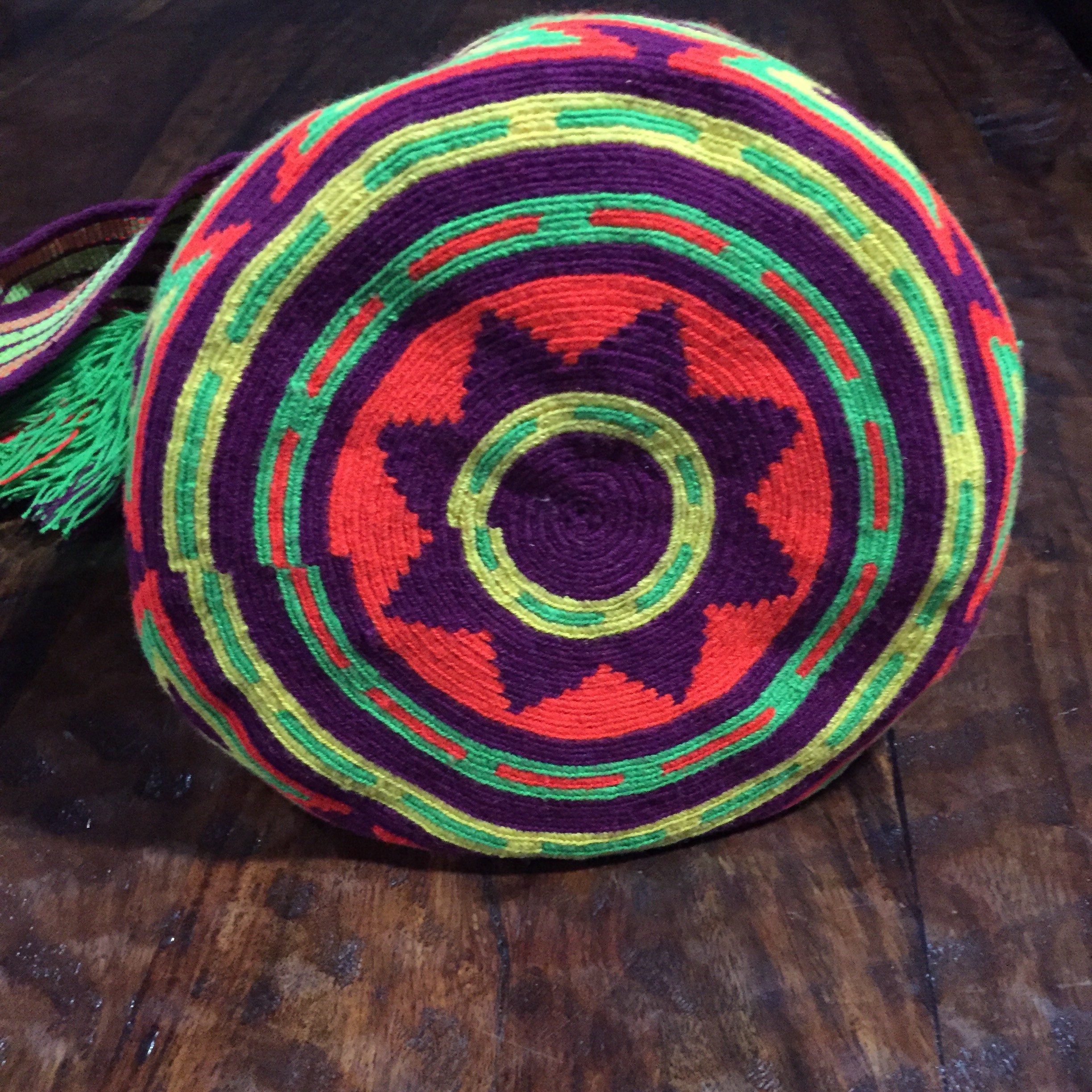 Authentic Wayuú Single Thread Mochila Bag from Colombia