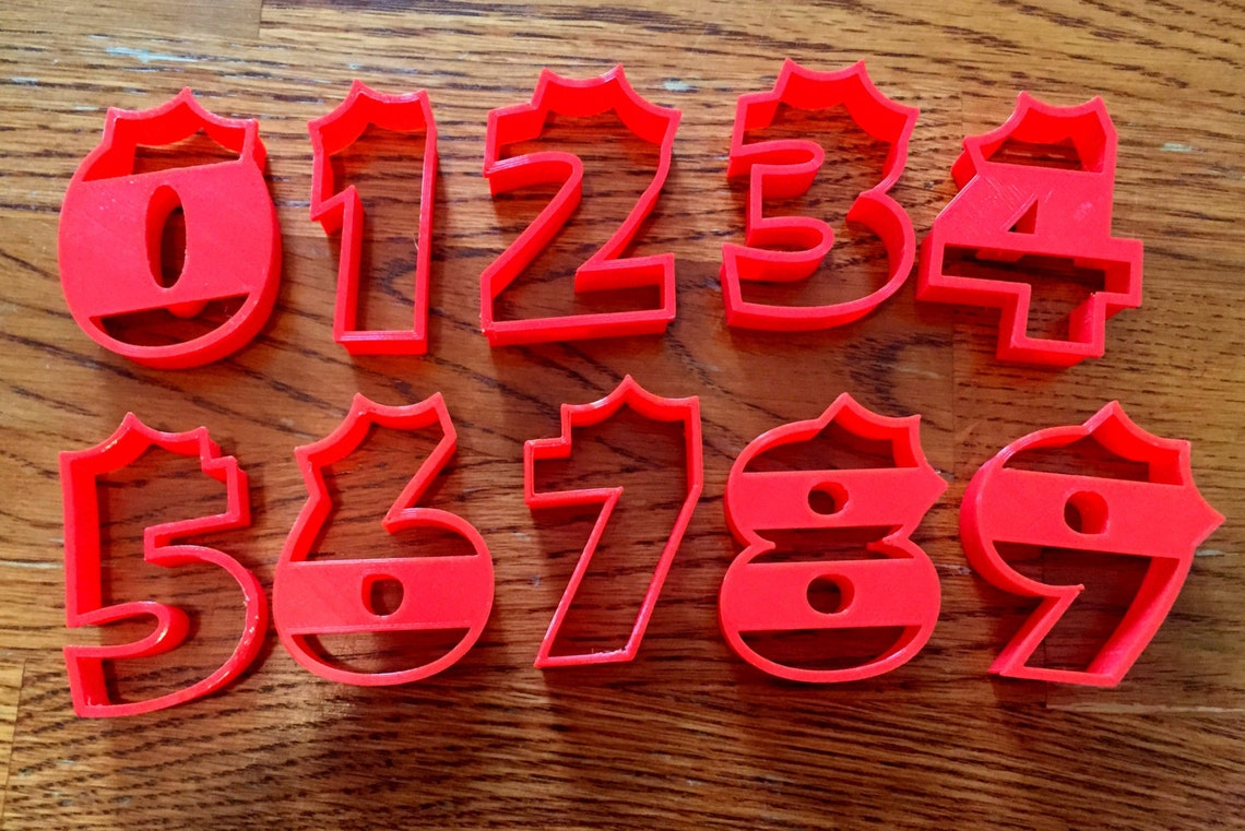 Number Seven With a Crown Cookie and Fondant Cutter - Etsy