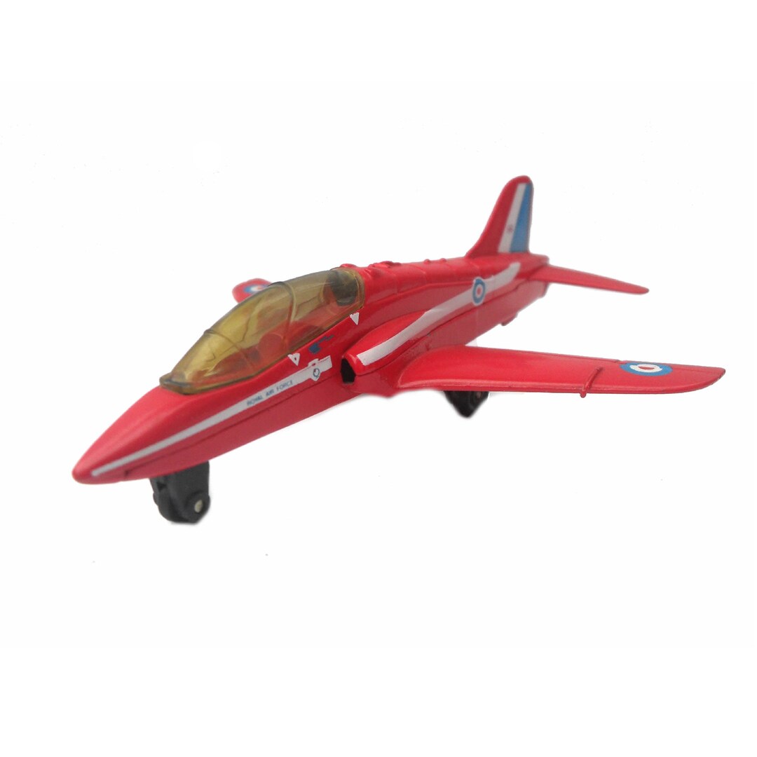 1990s Vintage Matchbox Sky Buster SB-37 "red Arrows" BAE Hawk Jet ...