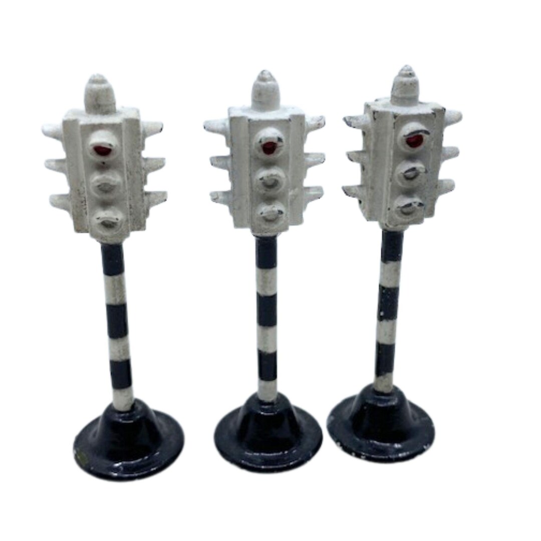 1950s Vintage Dinky 47a/773 Group of 3 Face Robot Traffic Lights. Toy ...