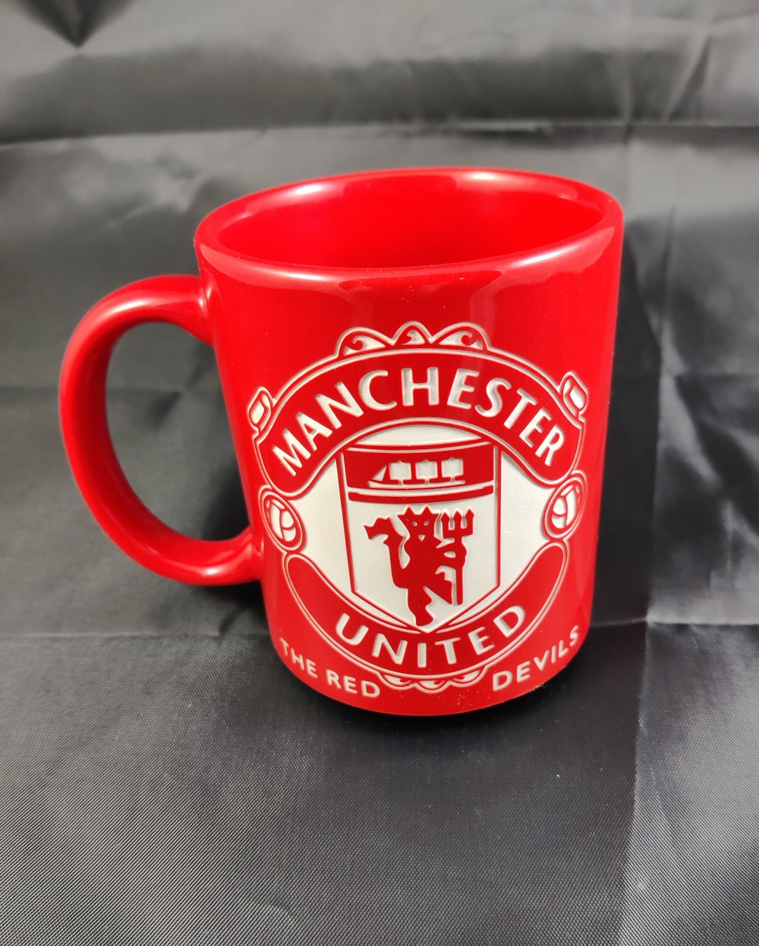 Manchester United F.C. - Red Devils - Hand Etched Coffee / Tea Mug Red ...