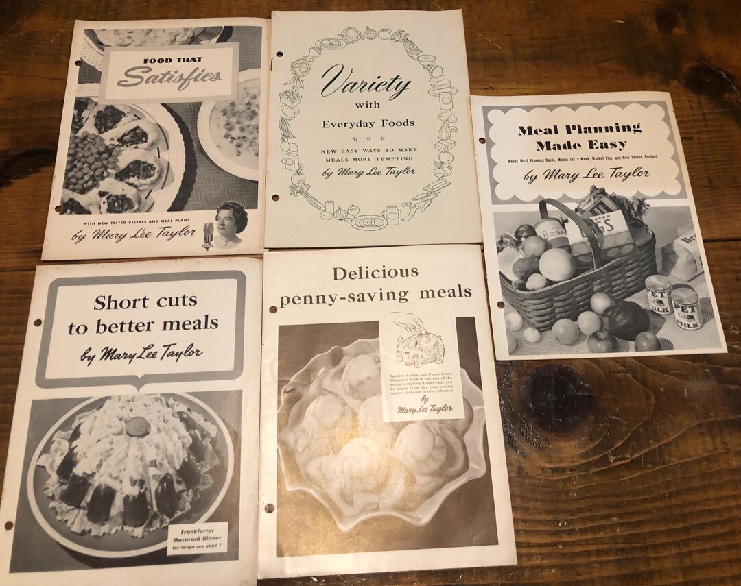 Collection of 5 1940’s Pet Milk Recipe/advertisng Cookbooks/pamphlets ...