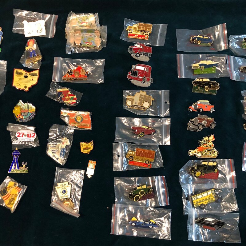 Detroit Lions Pins - Etsy