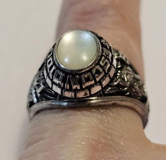 Argentus Escondido High School Ring 1981 - Gem