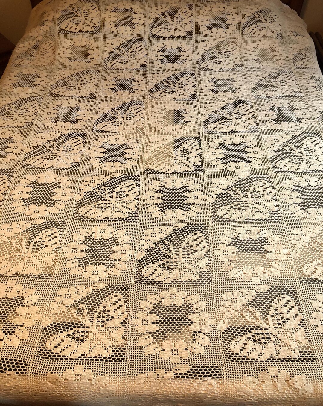 Heirloom Hand Crocheted Bed Coverlet - Etsy