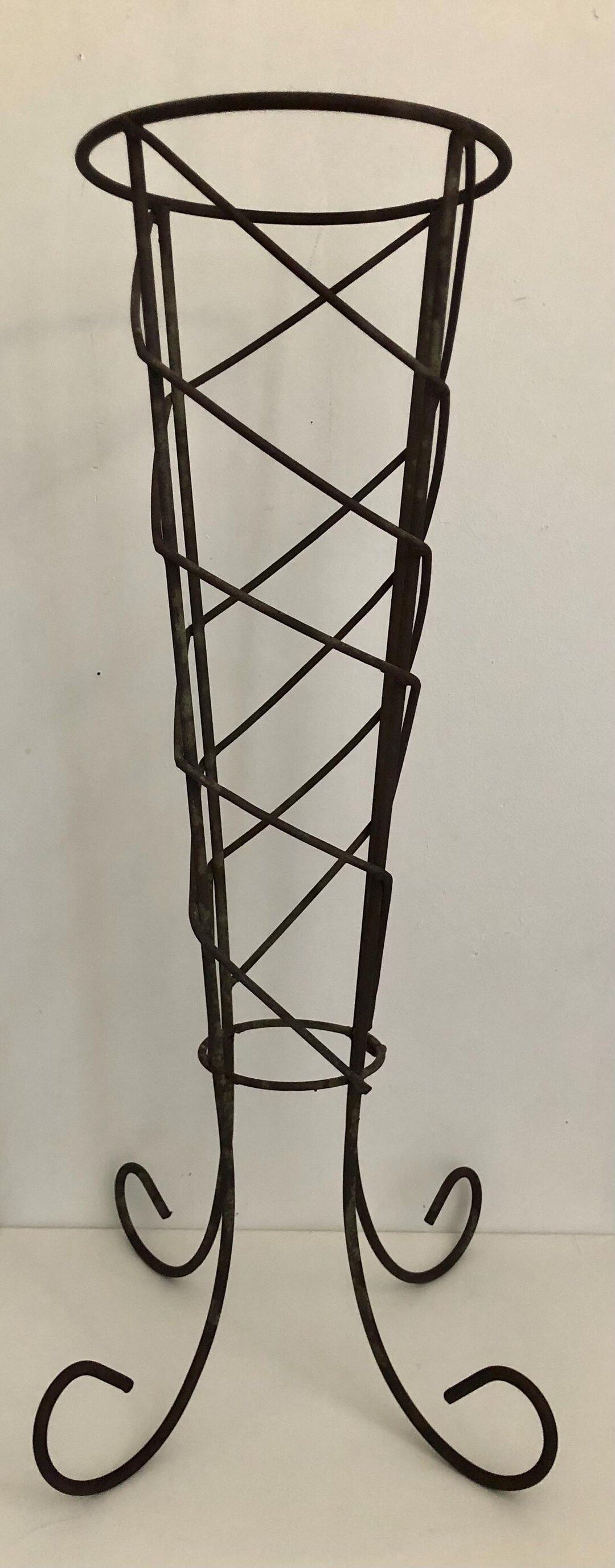 MCM Tall Geometric Plant Stand - Etsy