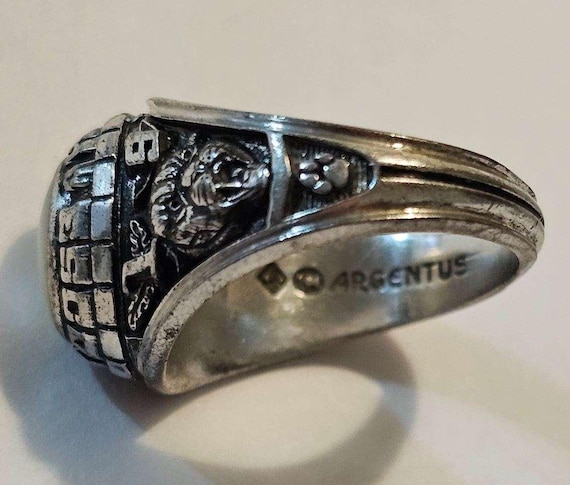 Argentus Escondido High School Ring 1981 - Gem
