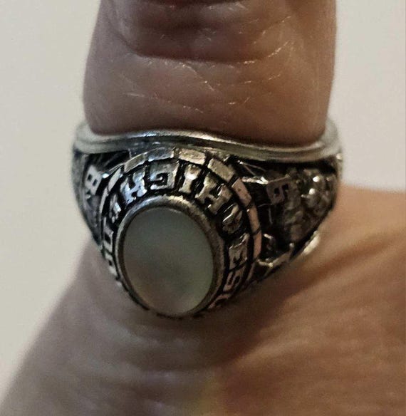 Argentus Escondido High School Ring 1981 - Gem