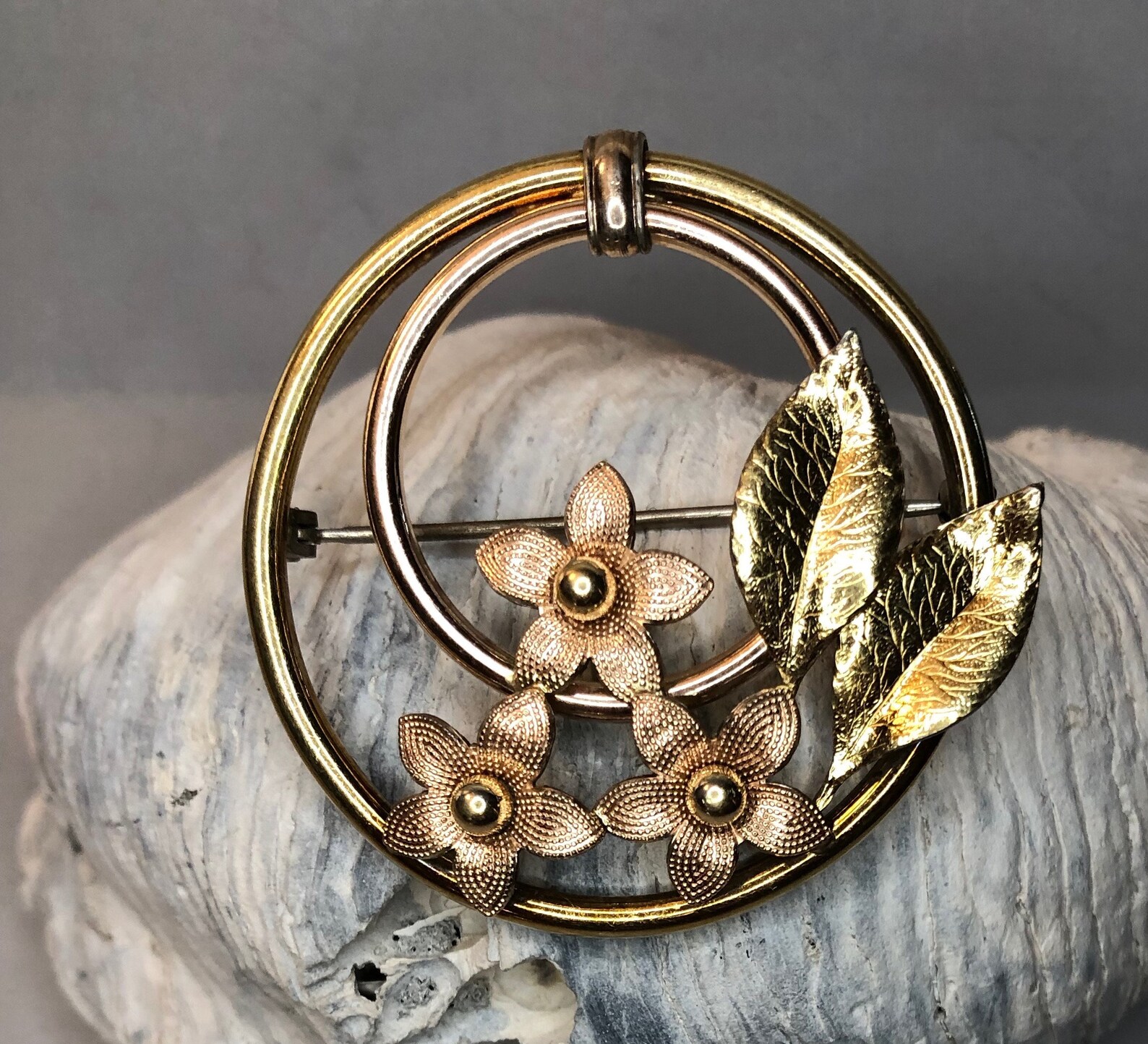 Vintage Krementz Brooch - Etsy