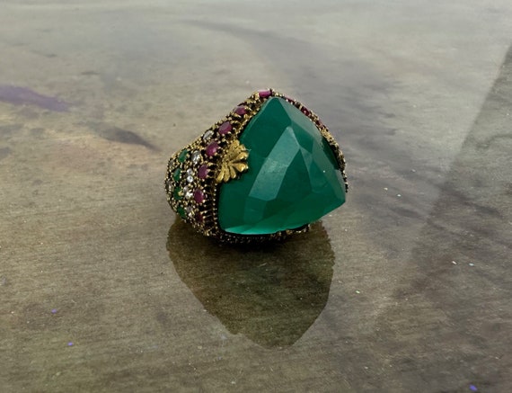 Vintage Pyramid Shaped Agate Turkish Ring - Gem
