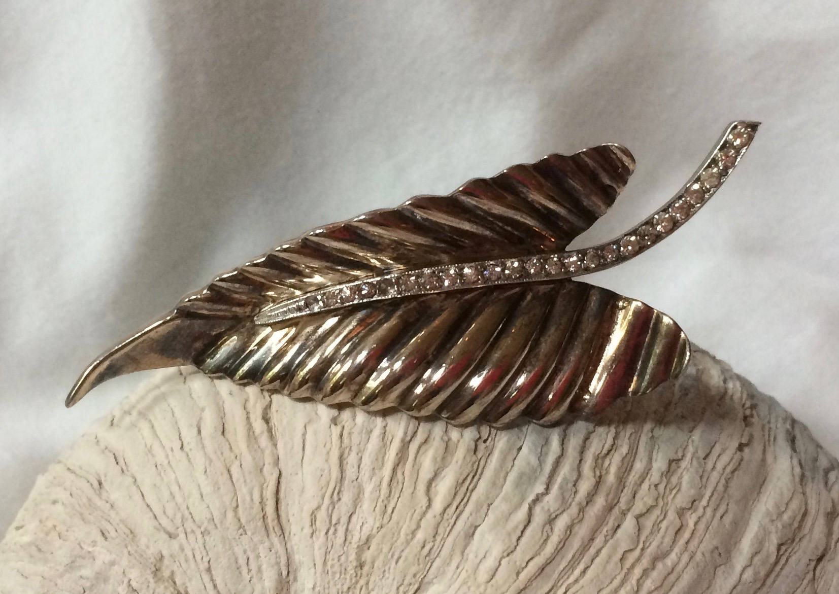 Vintage Dewees Leaf and Crystal Brooch - Etsy