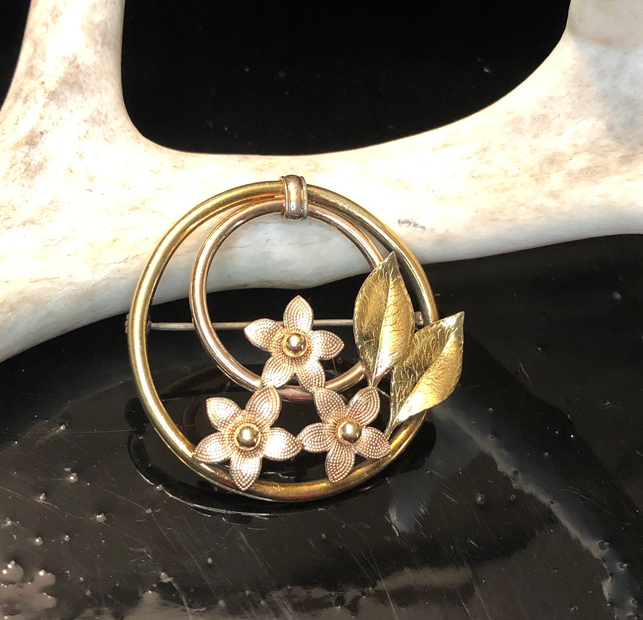 Vintage Krementz Brooch - Etsy