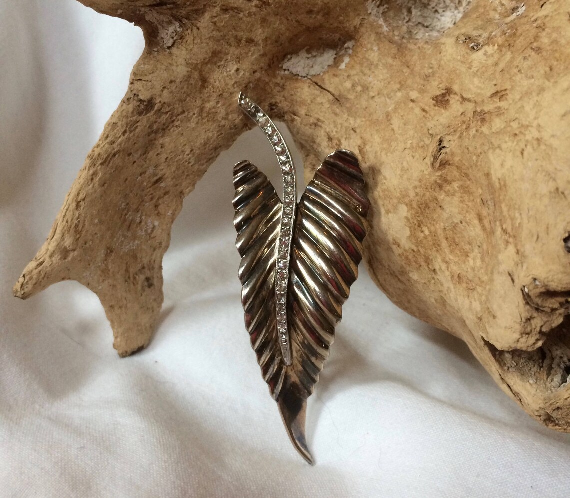 Vintage Dewees Leaf and Crystal Brooch - Etsy
