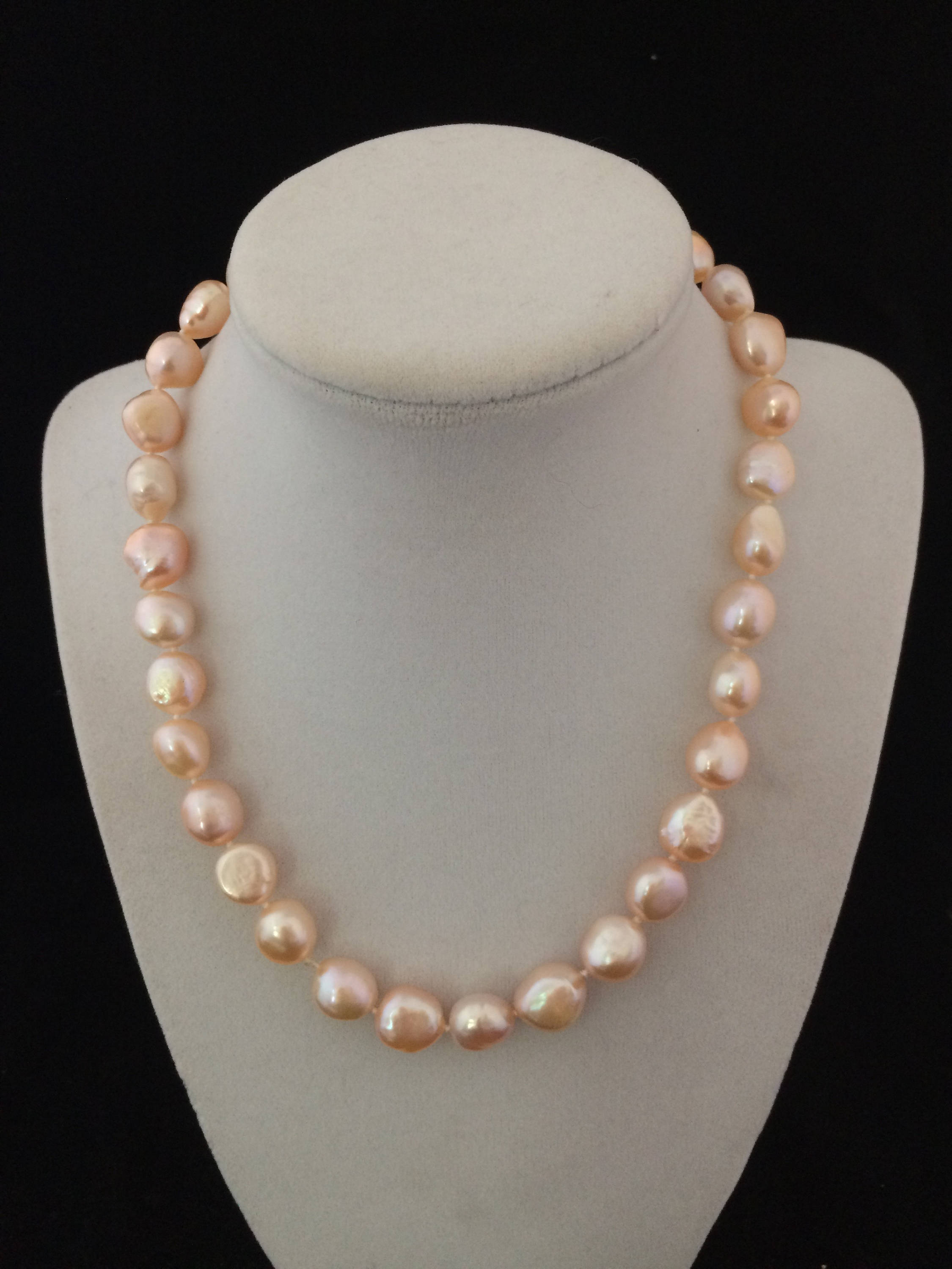 Freshwater Cultured Pearl Necklace and Earrings - Etsy