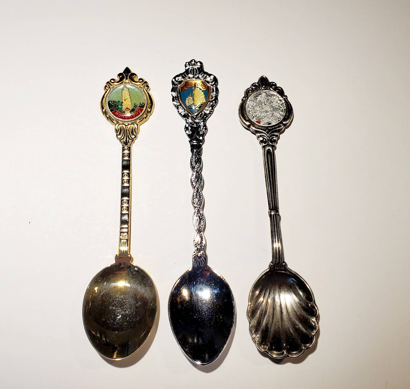 Vintage Lot van 3 Hong Kong Spoons Gold Stuart EPA1 - Etsy Nederland