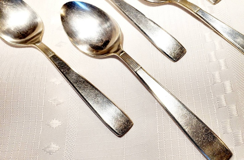 Lot of 8 Oneida Hotel Plate Teaspoons Hotel Two Pattern 6 1/8 - Etsy