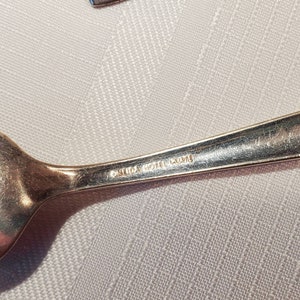 Lot of 8 Oneida Hotel Plate Teaspoons Hotel Two Pattern 6 1/8 Inches ...