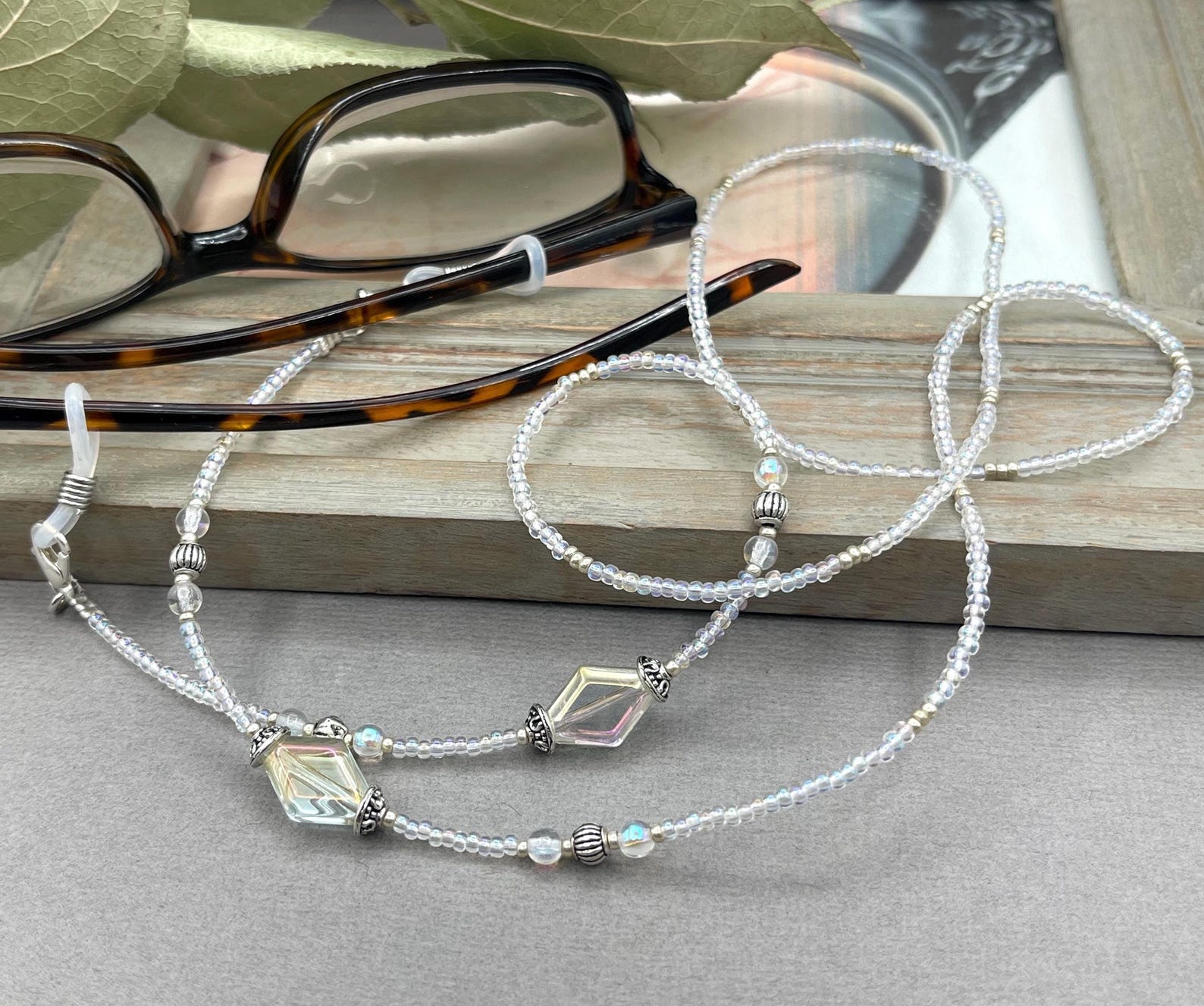 Crystal Beaded Eyeglasses Necklace, Silver Sunglasses Chain, Reading ...